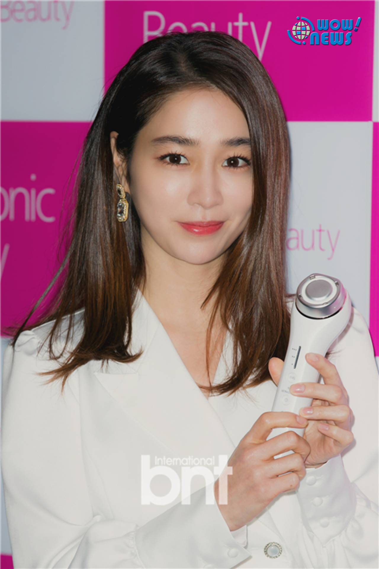 Wow!NEWS新聞網 - 李敏貞出席品牌活動 展現溫暖自然笑容